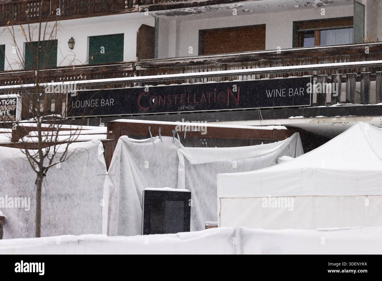 08 January 2026, Switzerland, Crans Montana: A sign with the words ...