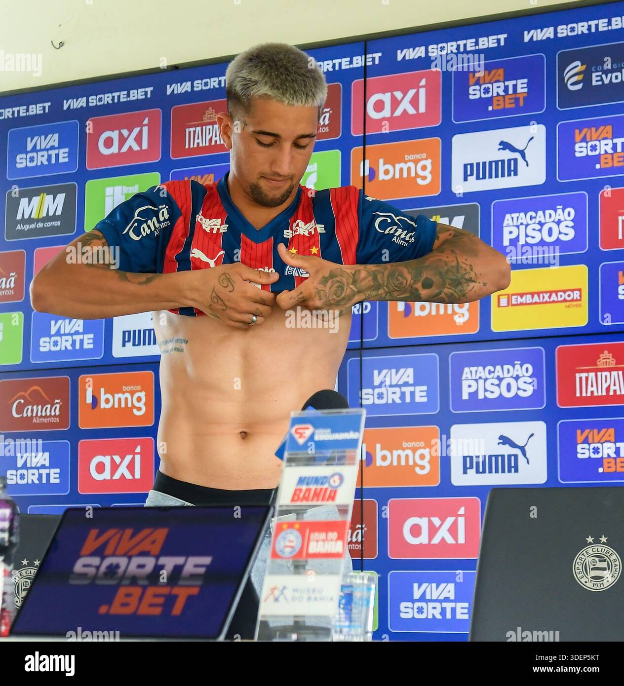 BA - DIAS DAVILA - 08/01/2026 - BAHIA, KIKE OLIVEIRA PRESENTATION ...