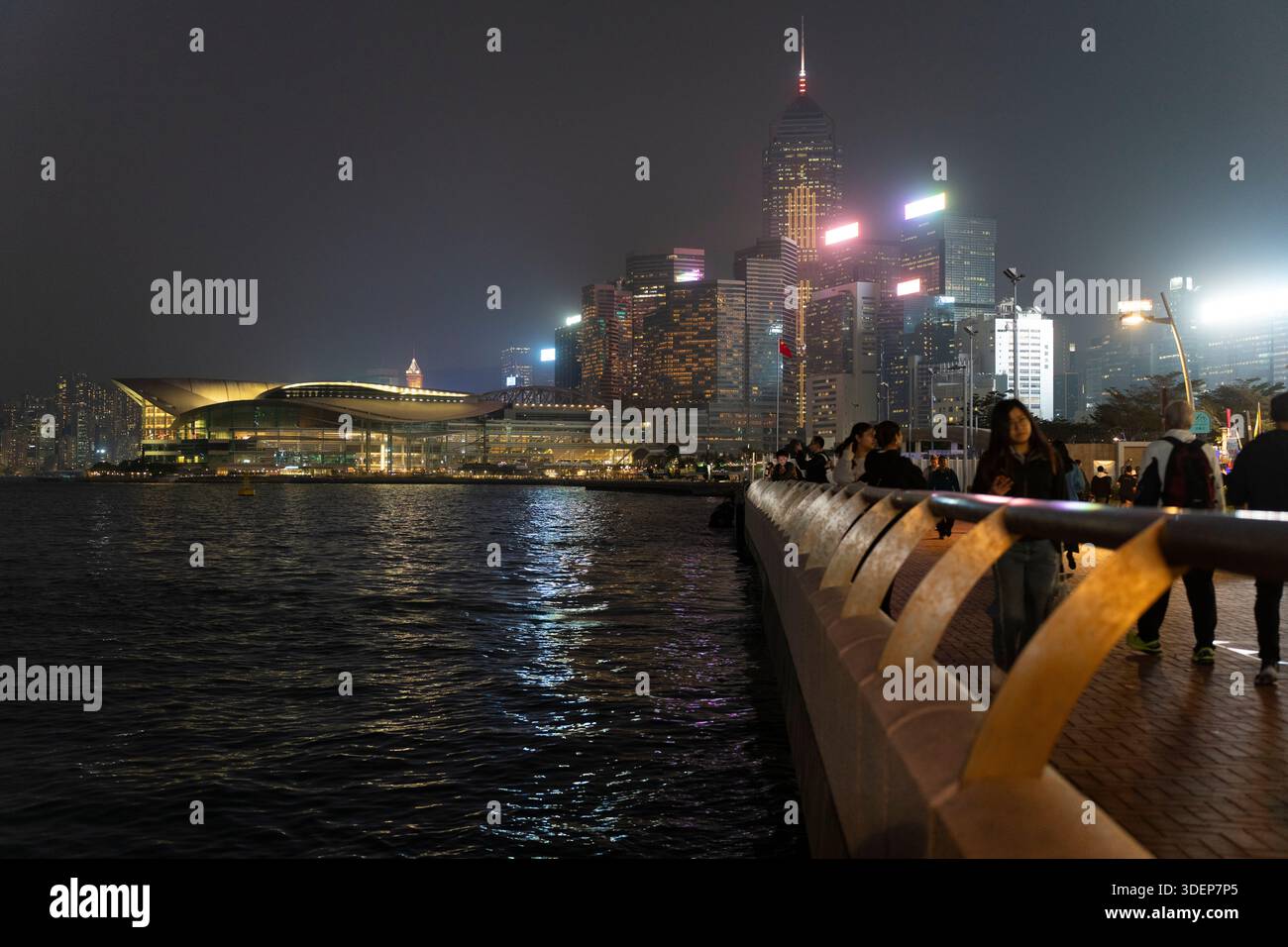 Hong Kong skyline and the Convention Centre at night Stock Photo - Alamy