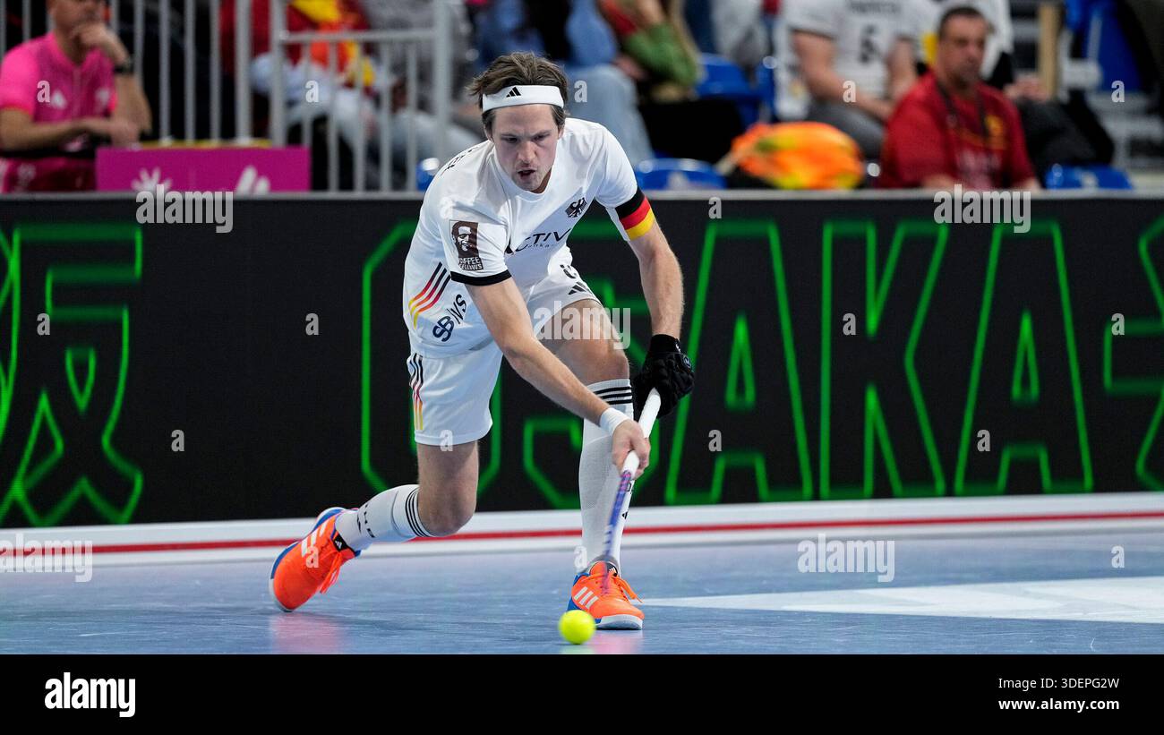Anton Boeckel (Germany, 8, Kapitän [captain]), am Ball, Freisteller ...