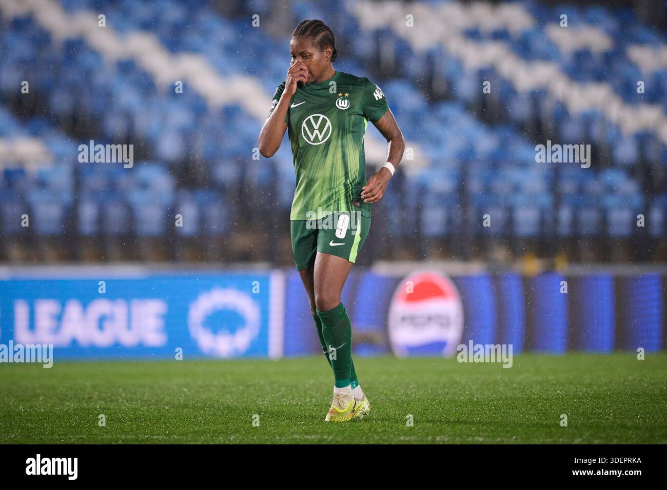 VfL Wolfsburgo’s Lineth Beerensteyn dejected during Women’s Champions ...