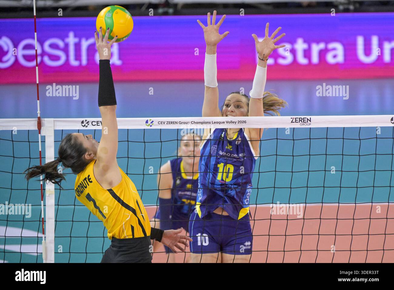 Maja Ognenovic during Savino Del Bene Scandicci vs VakifBank Istanbul ...
