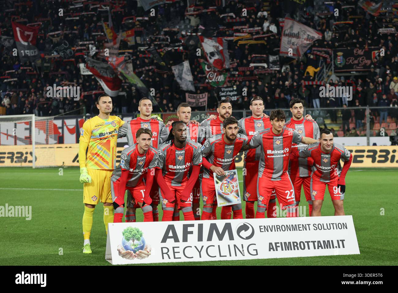 Cremona, Italy. 8th, January 2026. The starting-11 of Cremonese seen ...