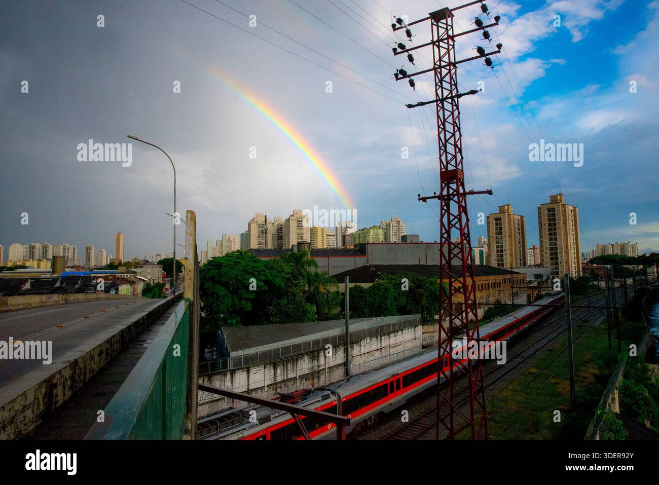 A rainbow appears after the rain over neighborhood Mooca in SP on ...