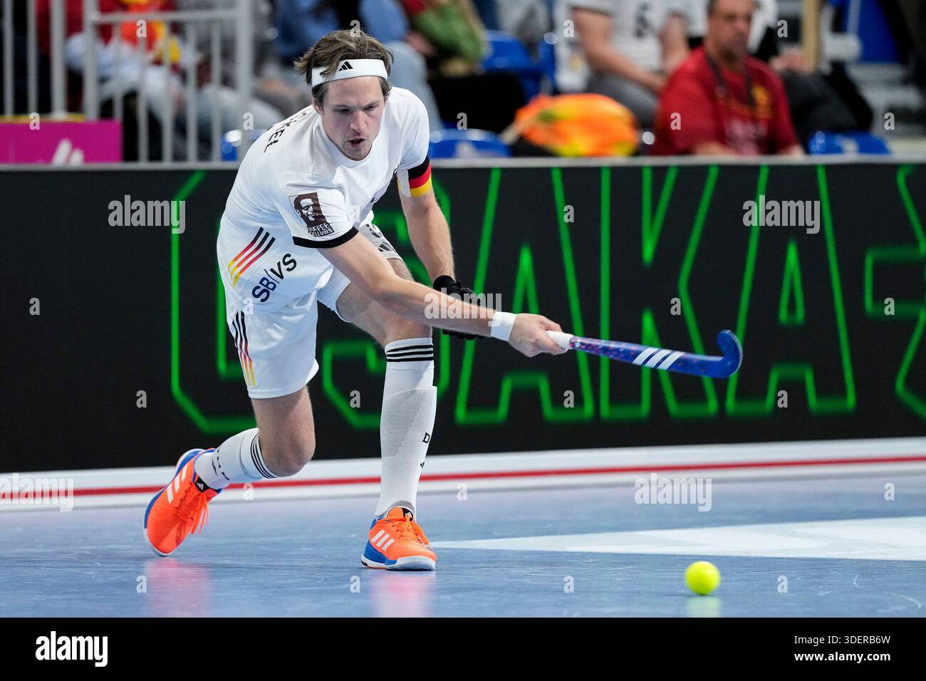 Anton Boeckel (Germany, 8, Kapitän [captain]), am Ball, Freisteller ...