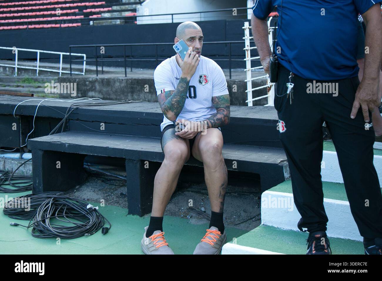 PE - RECIFE - 08/01/2026 - FRIENDLY MATCH, SANTA CRUZ x DEFENSA Y ...