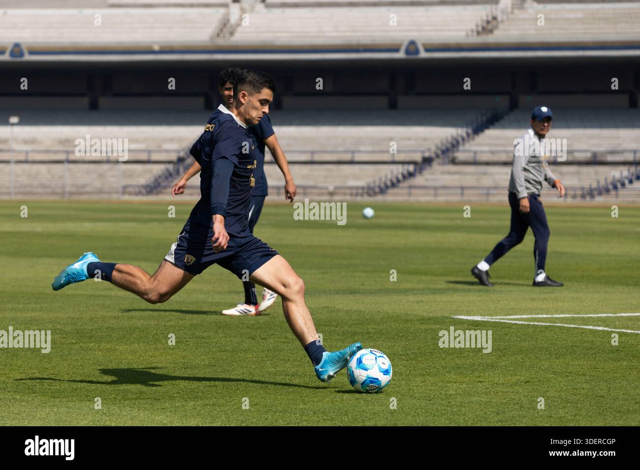 Estadios mexico hi-res stock photography and images - Alamy