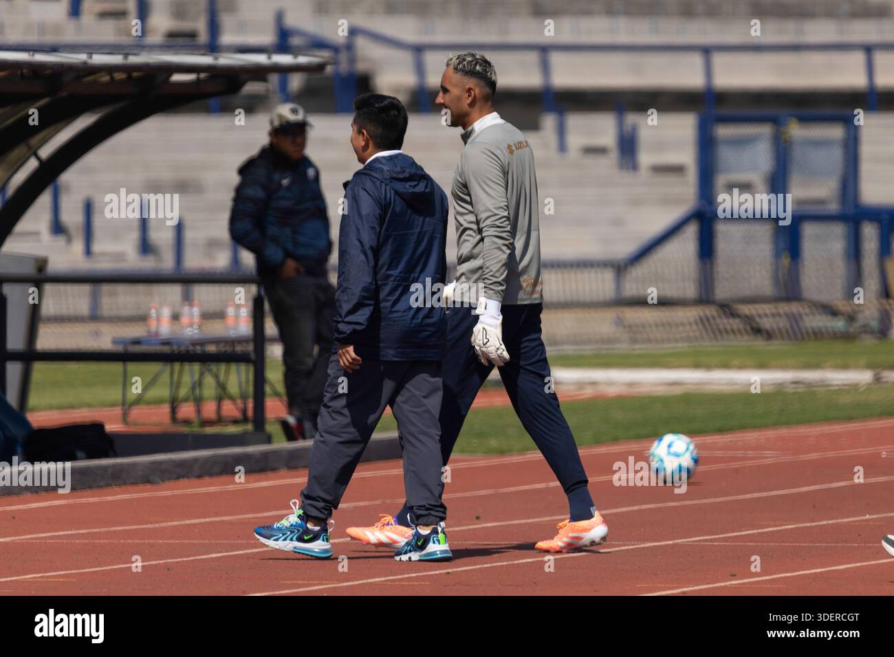 Pumas unam soccer hi-res stock photography and images - Alamy