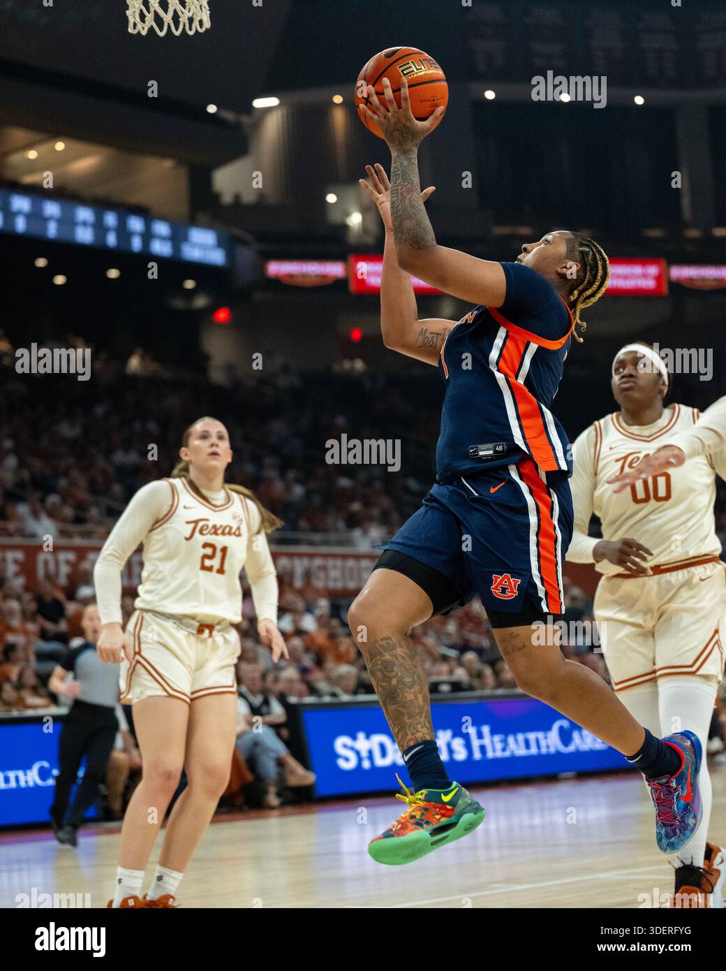 Jan 8, 2026. A'riel Jackson (7) of the Auburn Tigers in action vs the ...