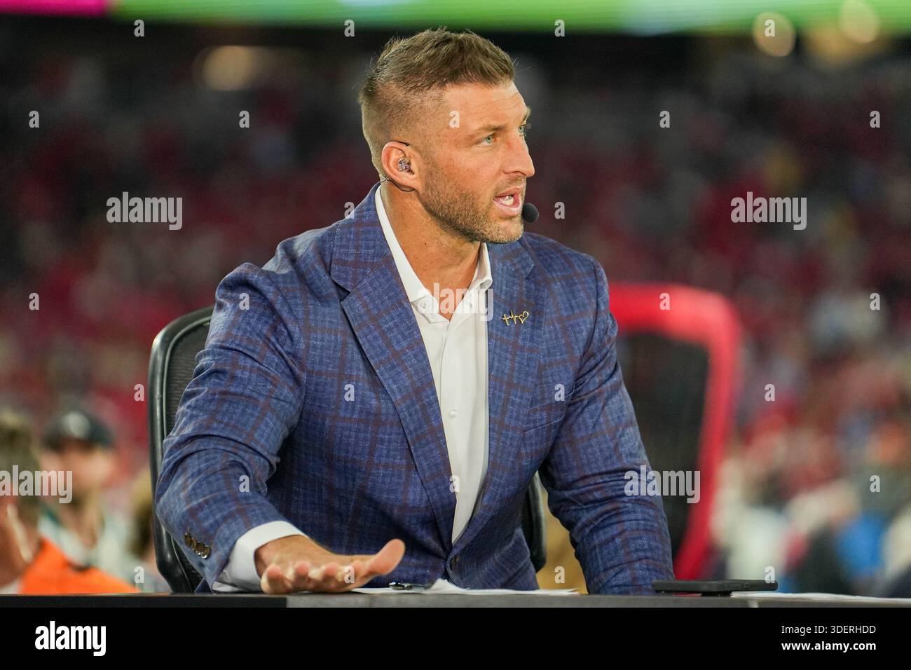 Tim Tebow before the Fiesta Bowl game between the Ole Miss Rebels and ...