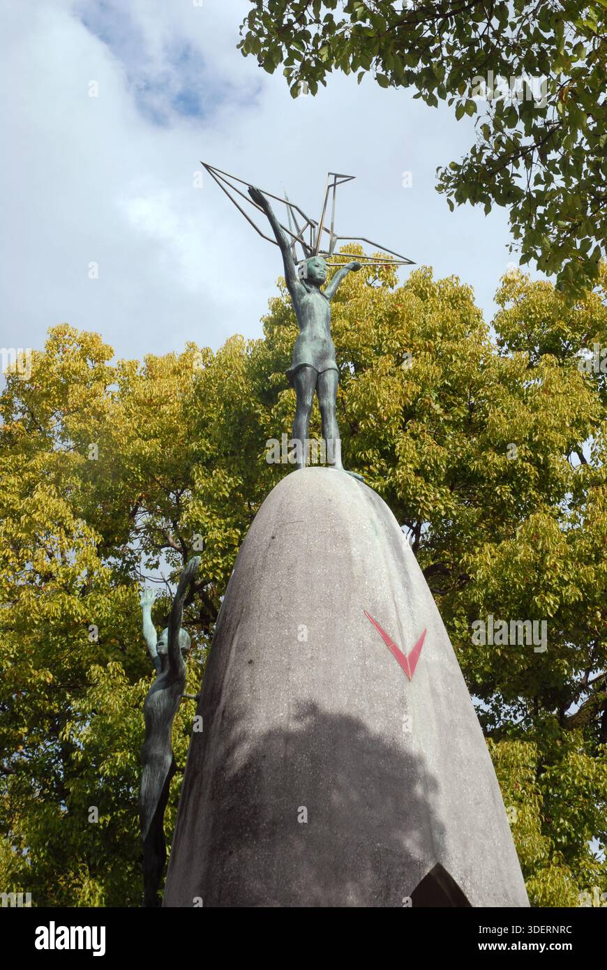 Children's Peace Monument, in the Hiroshima Peace Memorial Park, in ...