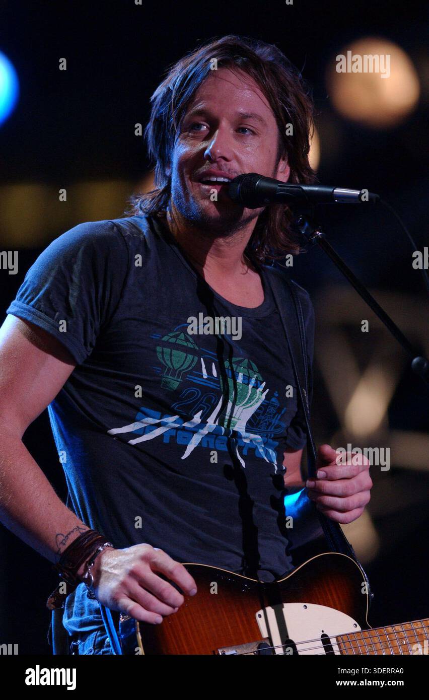09 June 2005 - Nashville, Tennessee - . 2005 CMA Music Festival held at ...