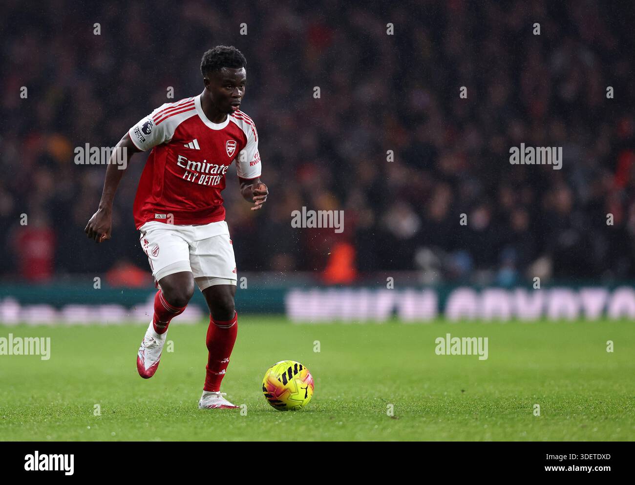 London, UK. 8th Jan, 2026. Bukayo Saka of Arsenal during the Arsenal vs ...