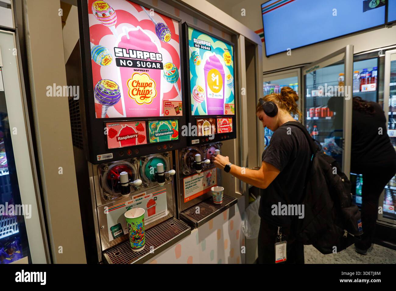 Melbourne, Australia. 09th Jan, 2026. A woman seen filling a cup from a ...