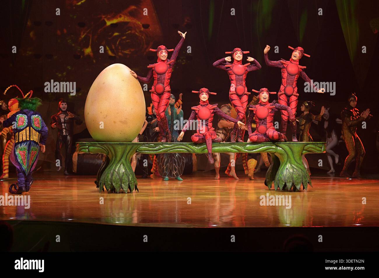 LONDON, ENGLAND - JANUARY 08: Cirque Du Soleil "OVO" at The Royal ...