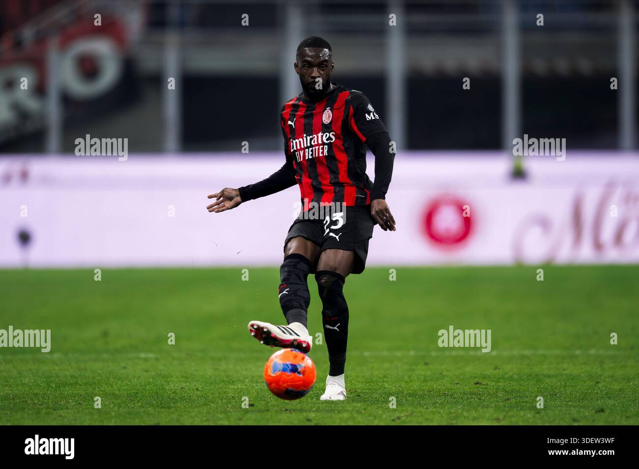 Fikayo Tomori of AC Milan in action during the Serie A football match ...