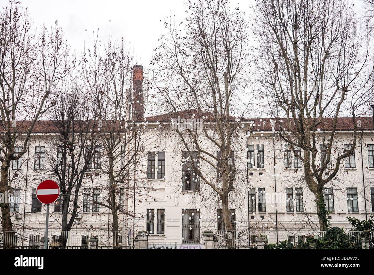 MILAN - White balloons were released from the Moreschi High School ...