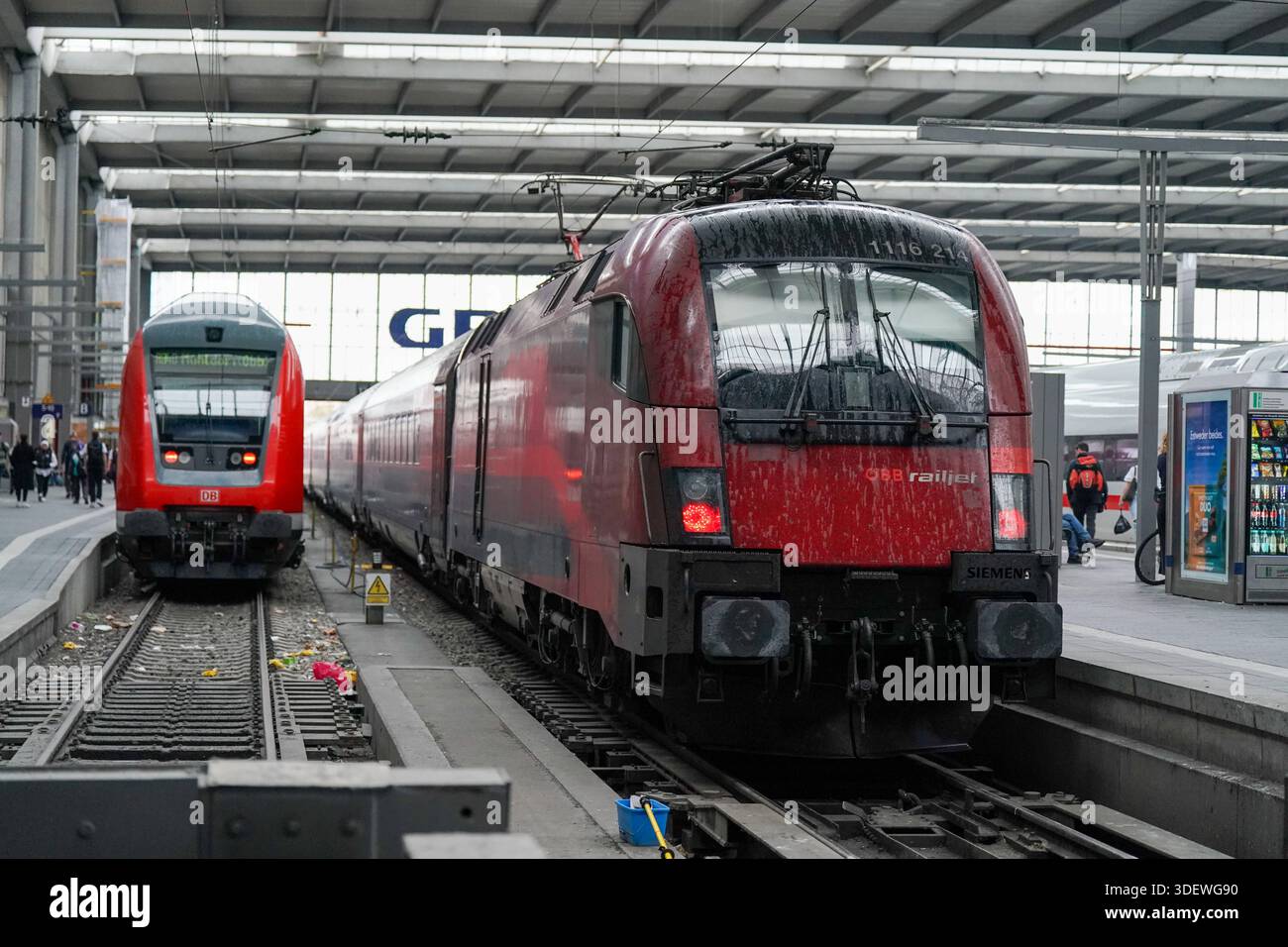 München, Bayern, Deutschland, Europa, Hauptbahnhof, Eisenbahnverkehr ...