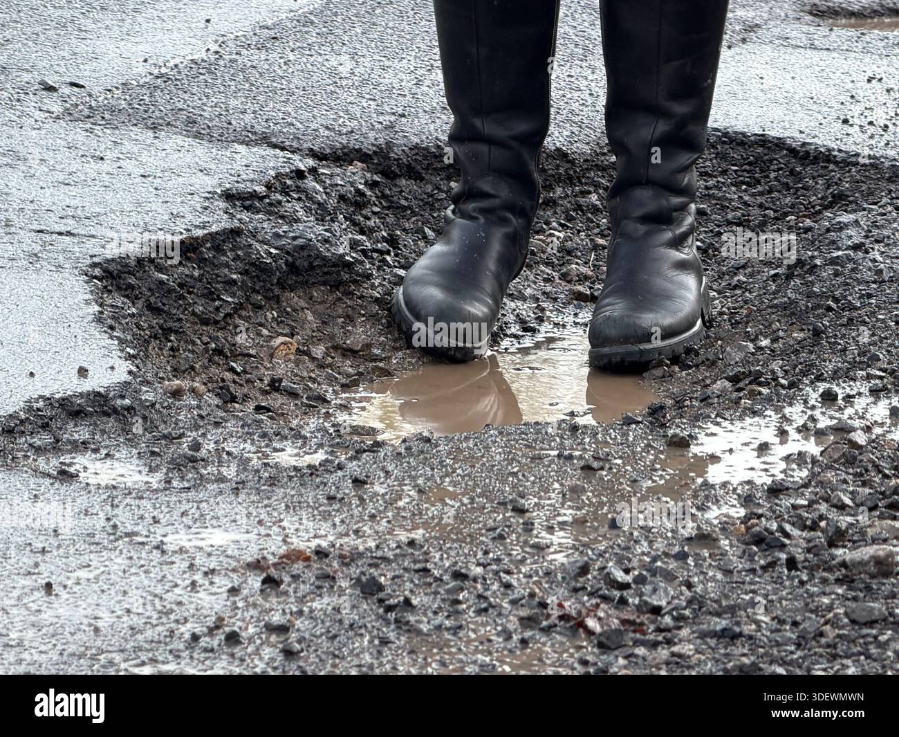 Ide, Devon, UK. 9th January, 2026. Huge potholes that have appeared and ...