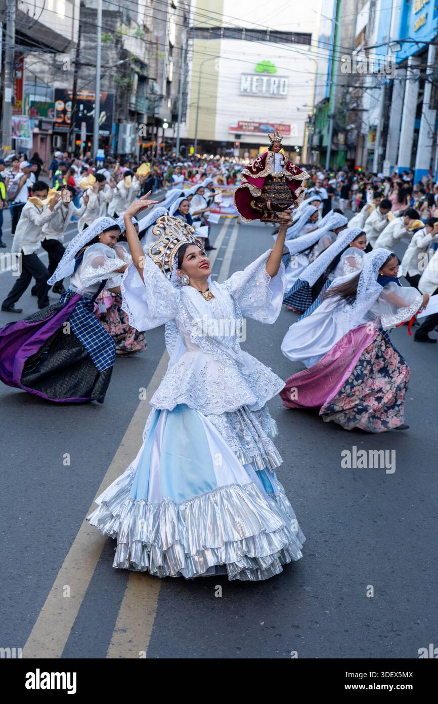 Sinulog procession cebu philippines hi-res stock photography and images ...