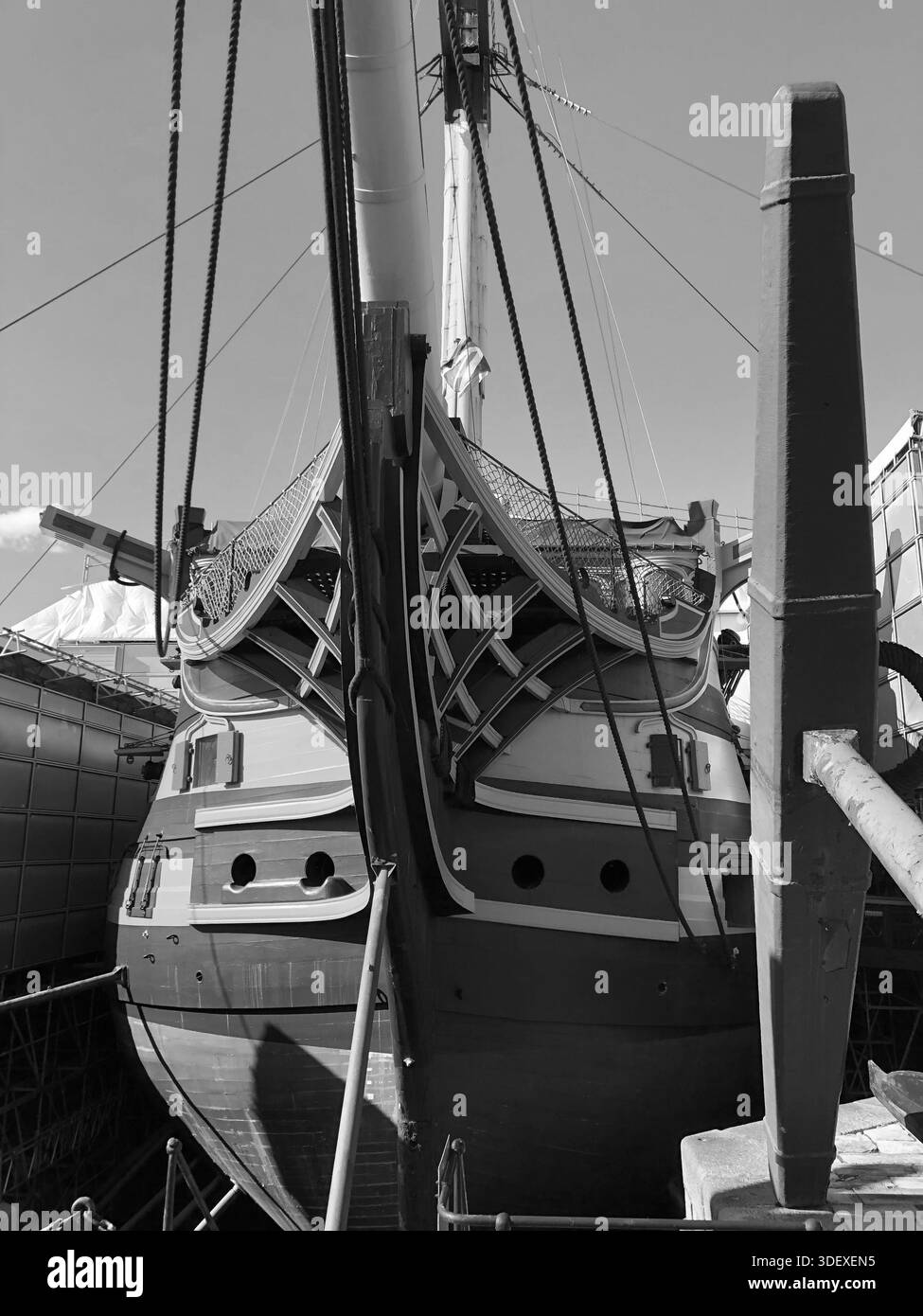 Hms victory museum portsmouth england Black and White Stock Photos ...