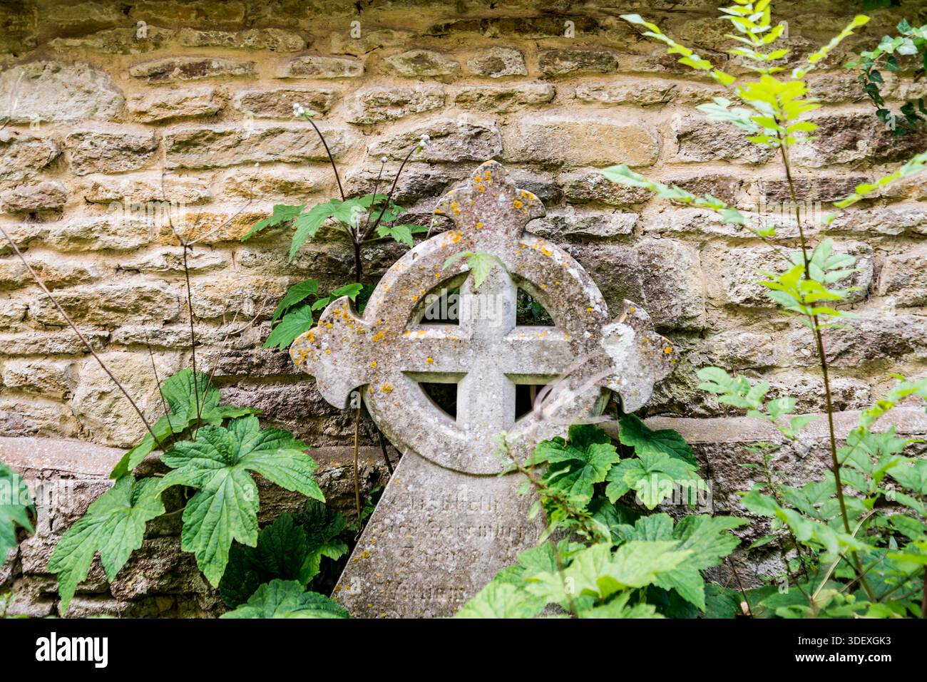 old historical cemetery in the churchyard in Corsham, UK Stock Photo ...