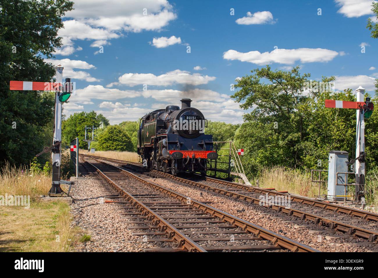 Steam era signalling hi-res stock photography and images - Alamy