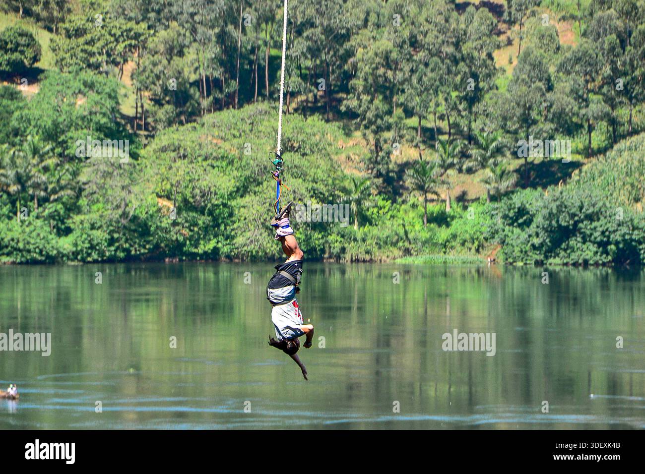 Jinja adventure packages extreme hi-res stock photography and images ...