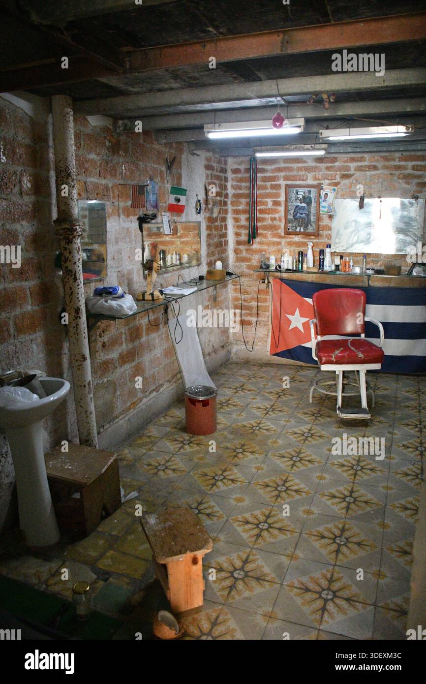 Barber shop tiles hi-res stock photography and images - Alamy