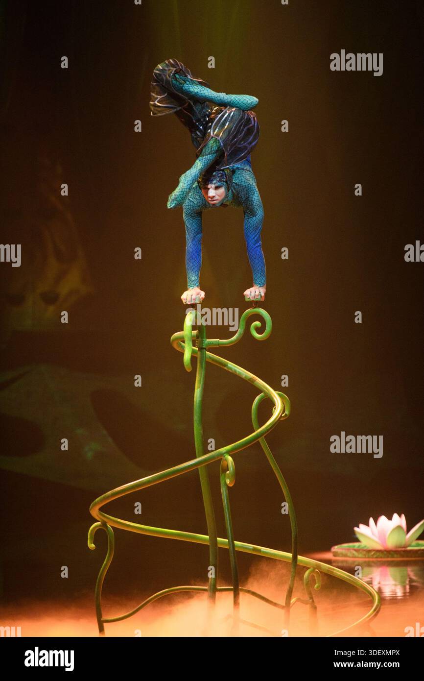 London, UK. 08 Jan, 2026. Pictured: Cooper Yarosloski performs on the ...