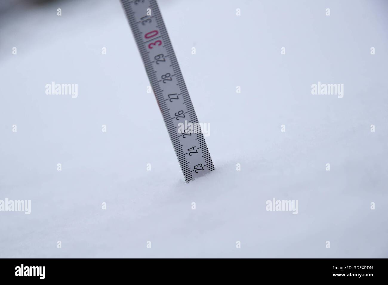 09.01.2026, xgox, Sturmtief Elli, Schnee in Norddeutschland, Symbol ...