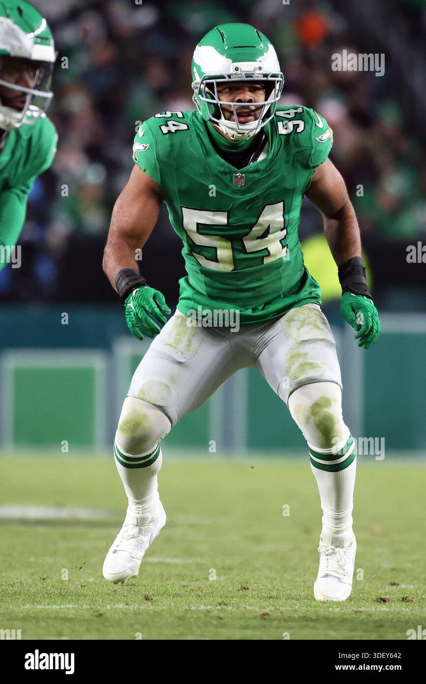Philadelphia Eagles linebacker Jeremiah Trotter Jr. (54) rushes during ...