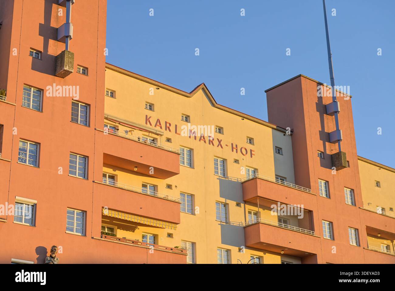Wohnanlage Karl-Marx-Hof, Hauptfassade, Döbling, Wien, Österreich ...