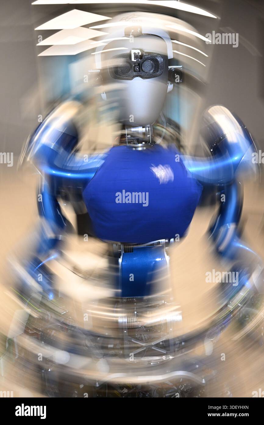 26 November 2025, Bavaria, Oberpfaffenhofen: The Agile Justin robot can ...