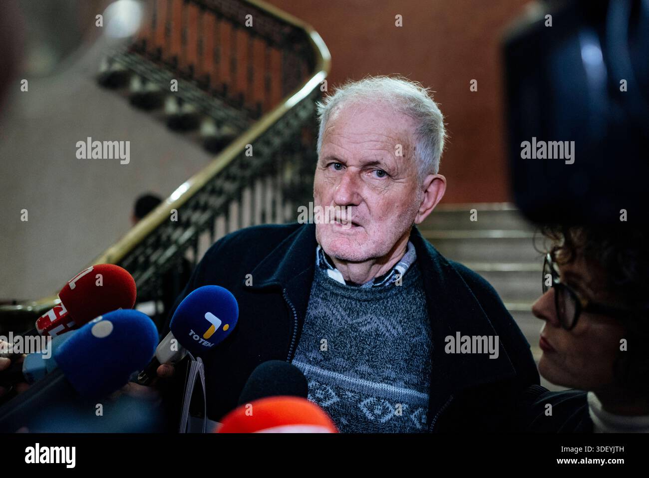 The septuagenarian being interviewed. Trial of the 70-year-old man who ...