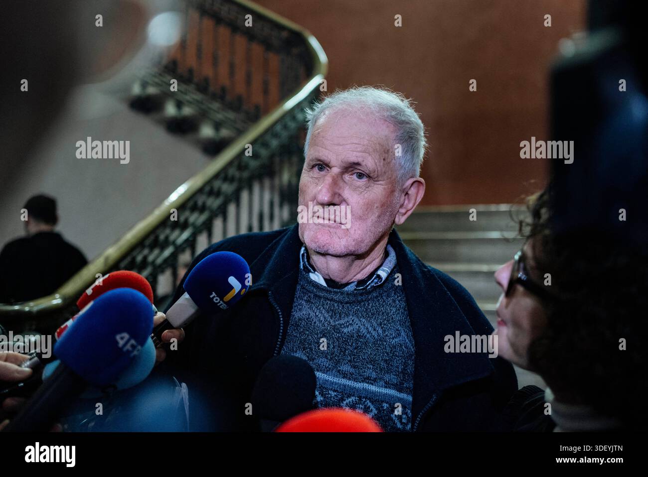 The septuagenarian being interviewed. Trial of the 70-year-old man who ...