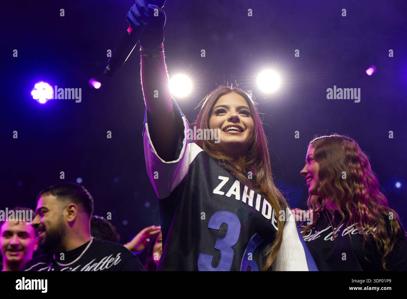 09 January 2026, Schleswig-Holstein, Neumünster: Rapper Zah1de performs ...