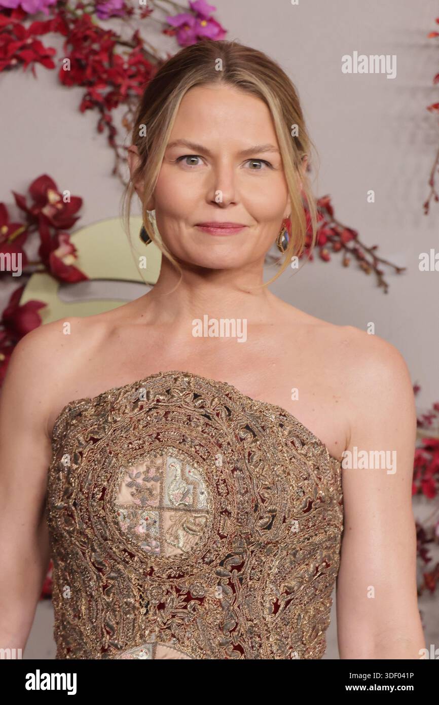 Jennifer Morrison attends the THR x Spotify Nominees Night ay The Lot ...