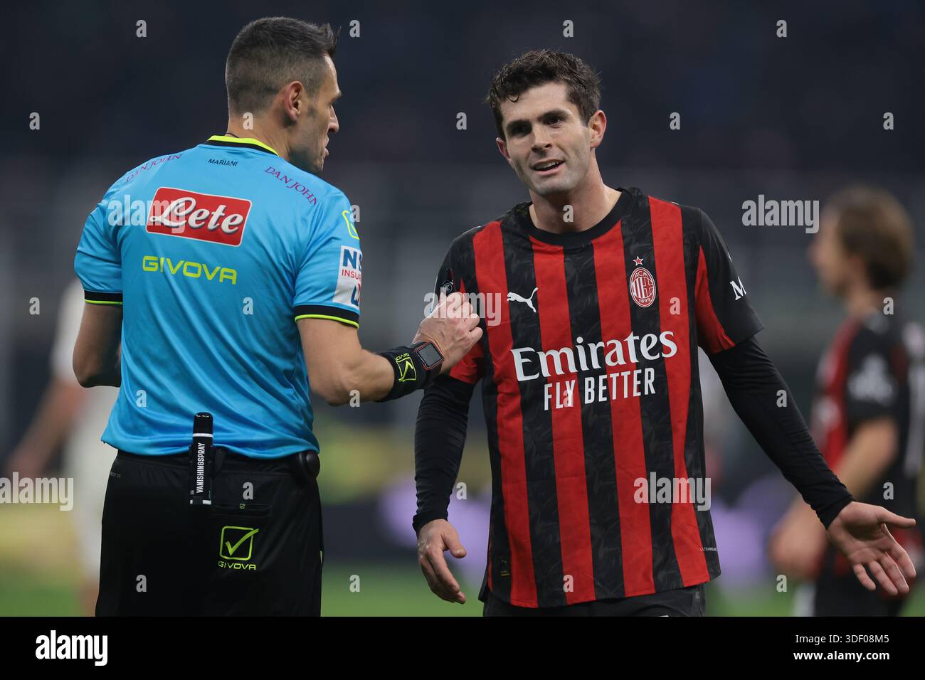 Milan, Italy, 8th January 2026. The Referee Maurizio Mariani reacts ...