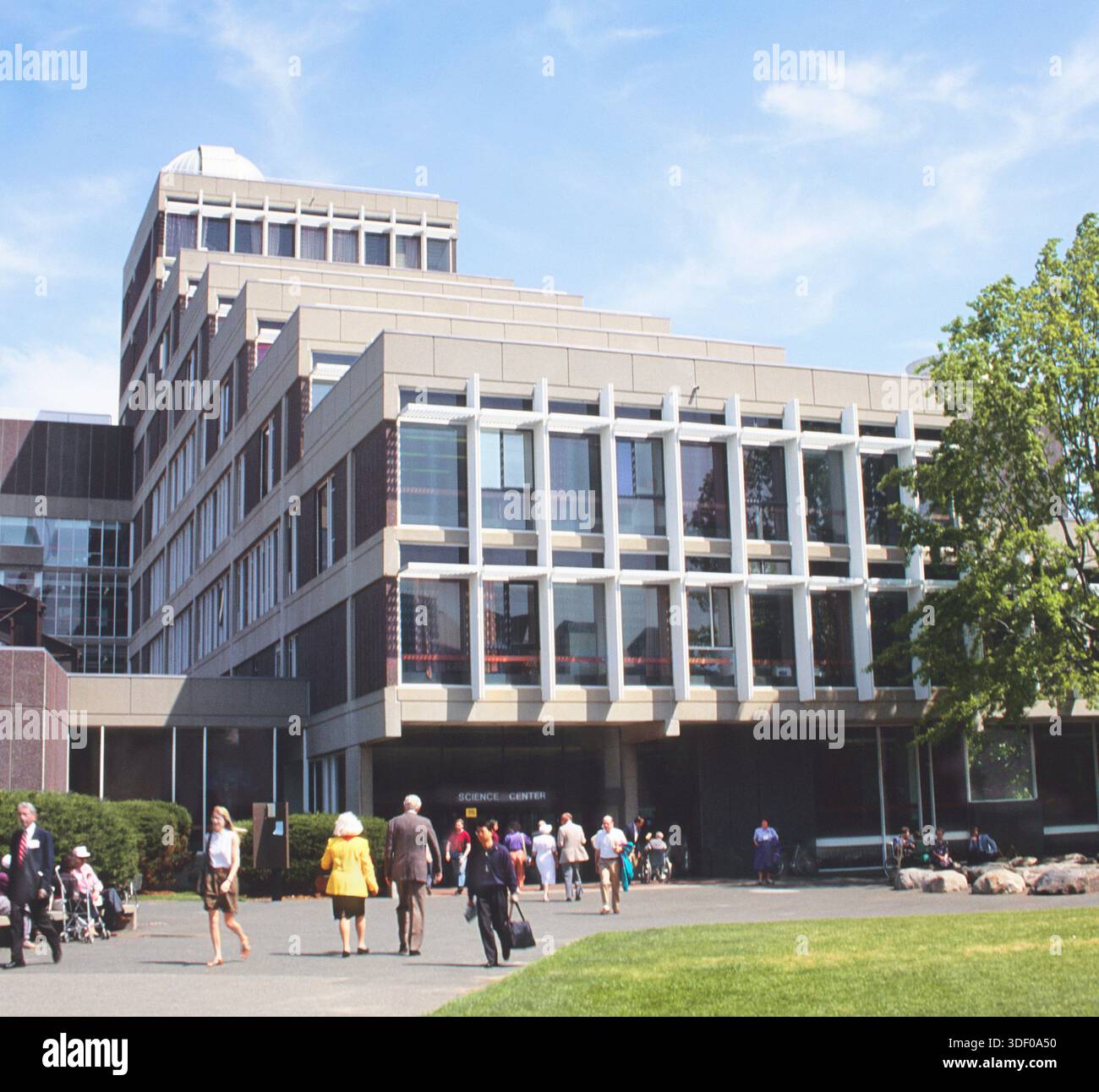 Harvard school mathematics hi-res stock photography and images - Alamy