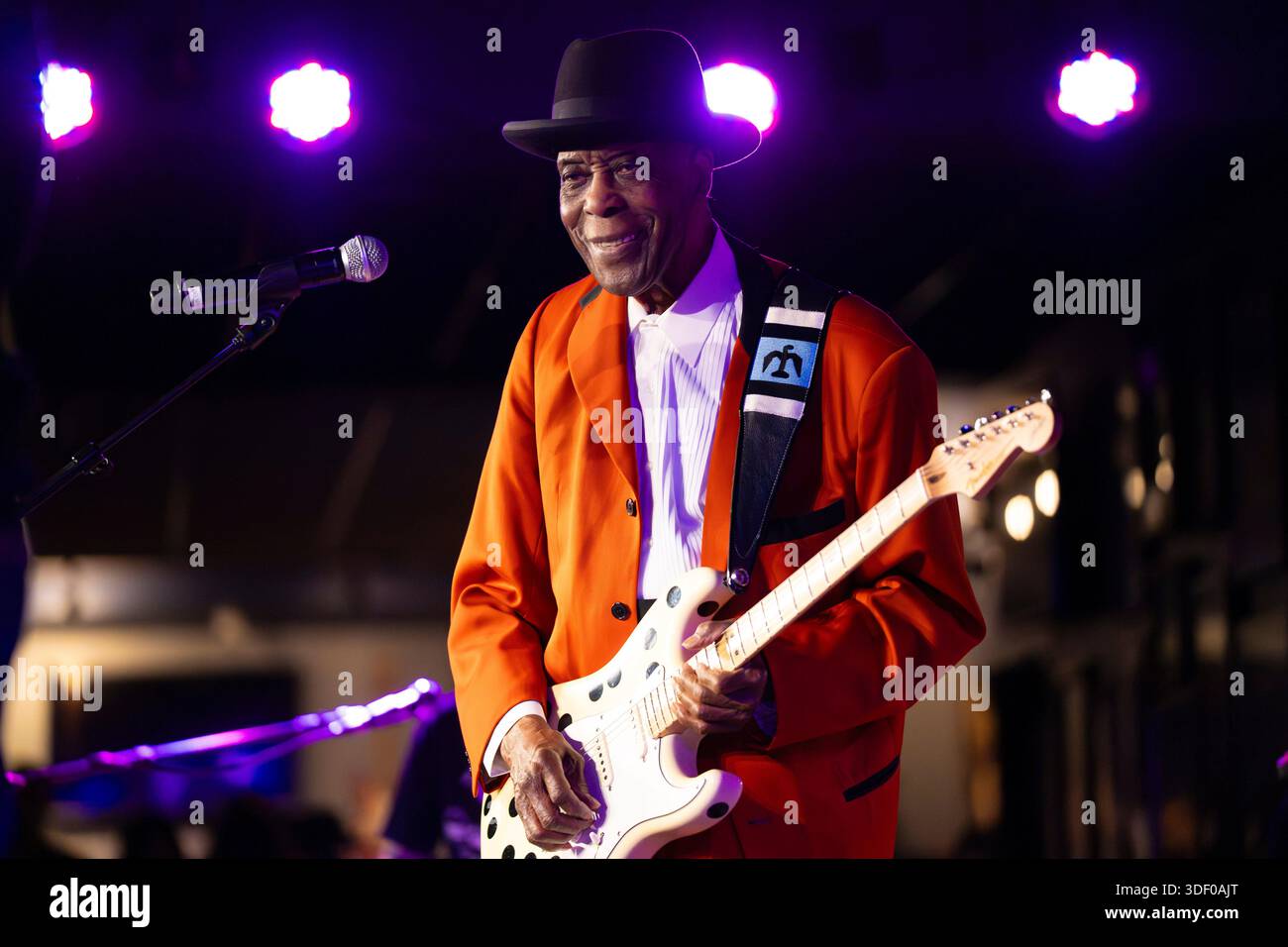 Buddy Guy performs on Thursday, Jan. 8, 2026 at Buddy Guy's Legends in ...
