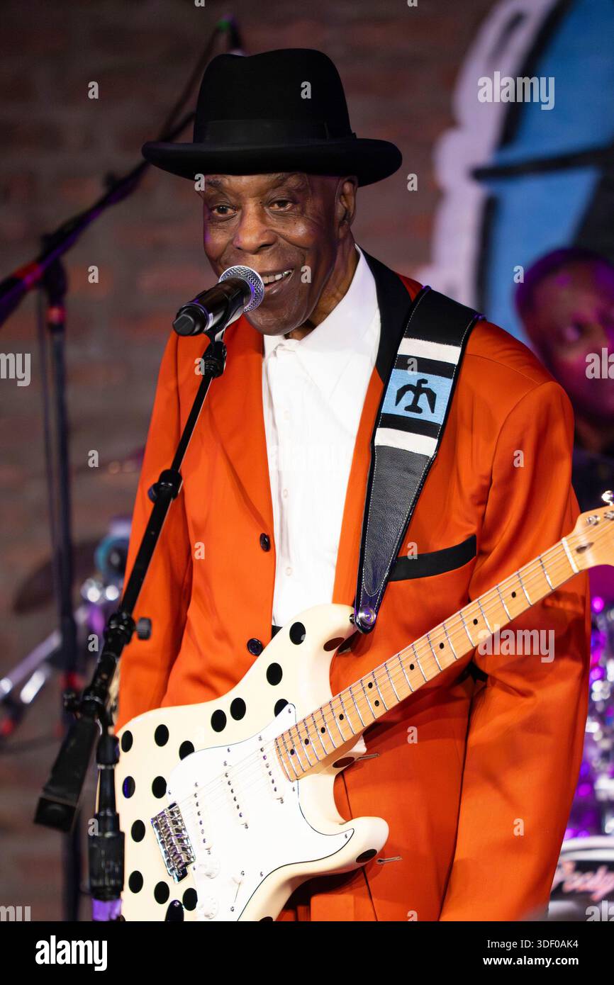 Buddy Guy performs on Thursday, Jan. 8, 2026 at Buddy Guy's Legends in ...