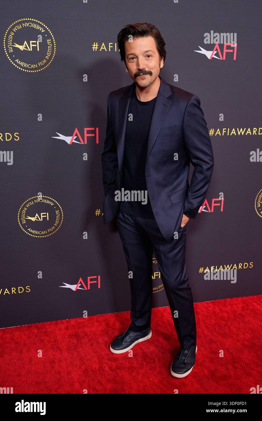 Actor Diego Luna arrives at the AFI Awards at the Four Seasons in Los ...
