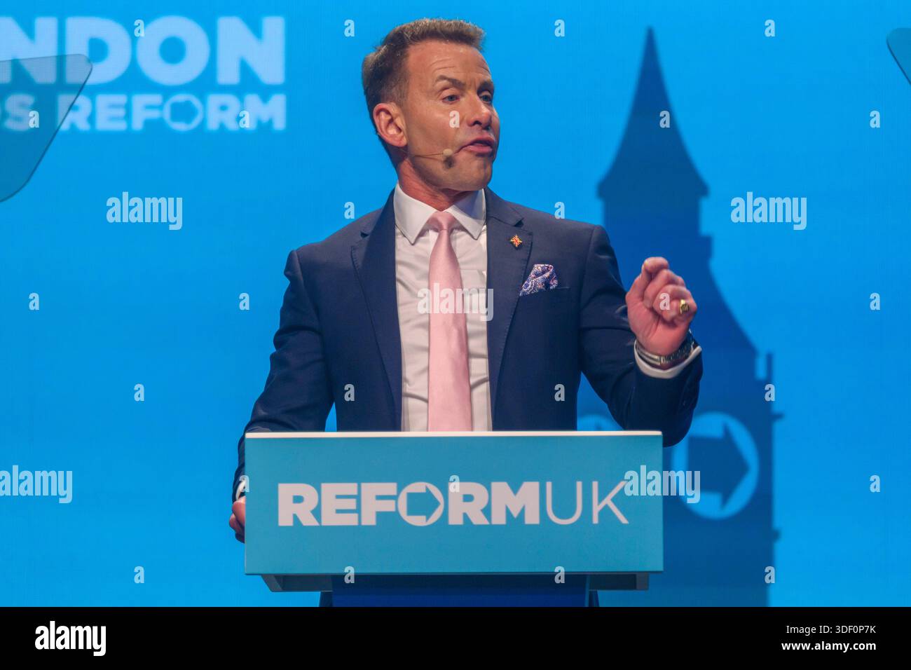 09/01/2026. London, UK Reform UK Chairman Dr David Bull makes a speech ...