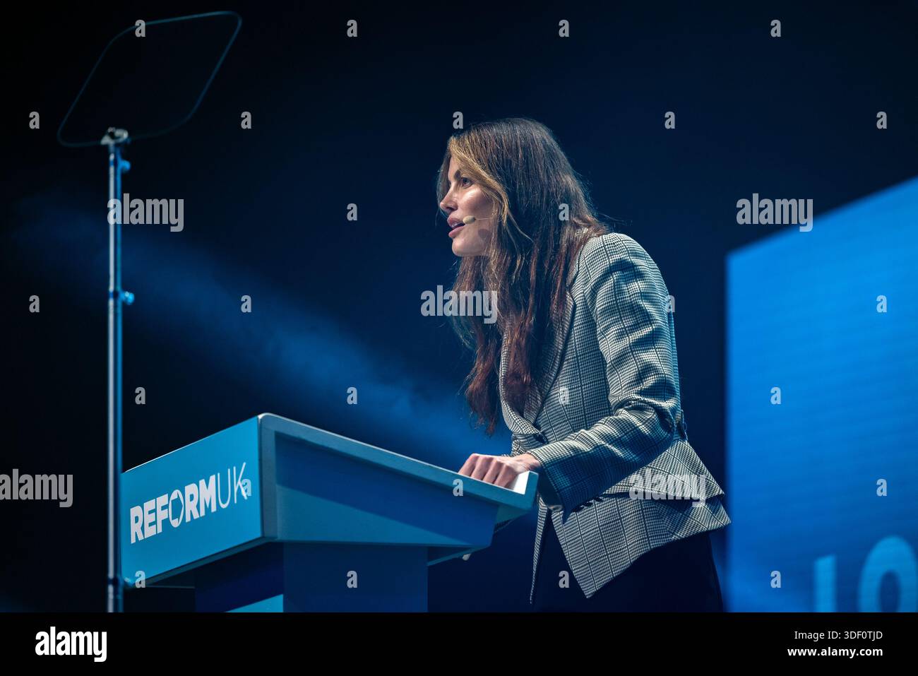 Laila cunningham hi-res stock photography and images - Alamy
