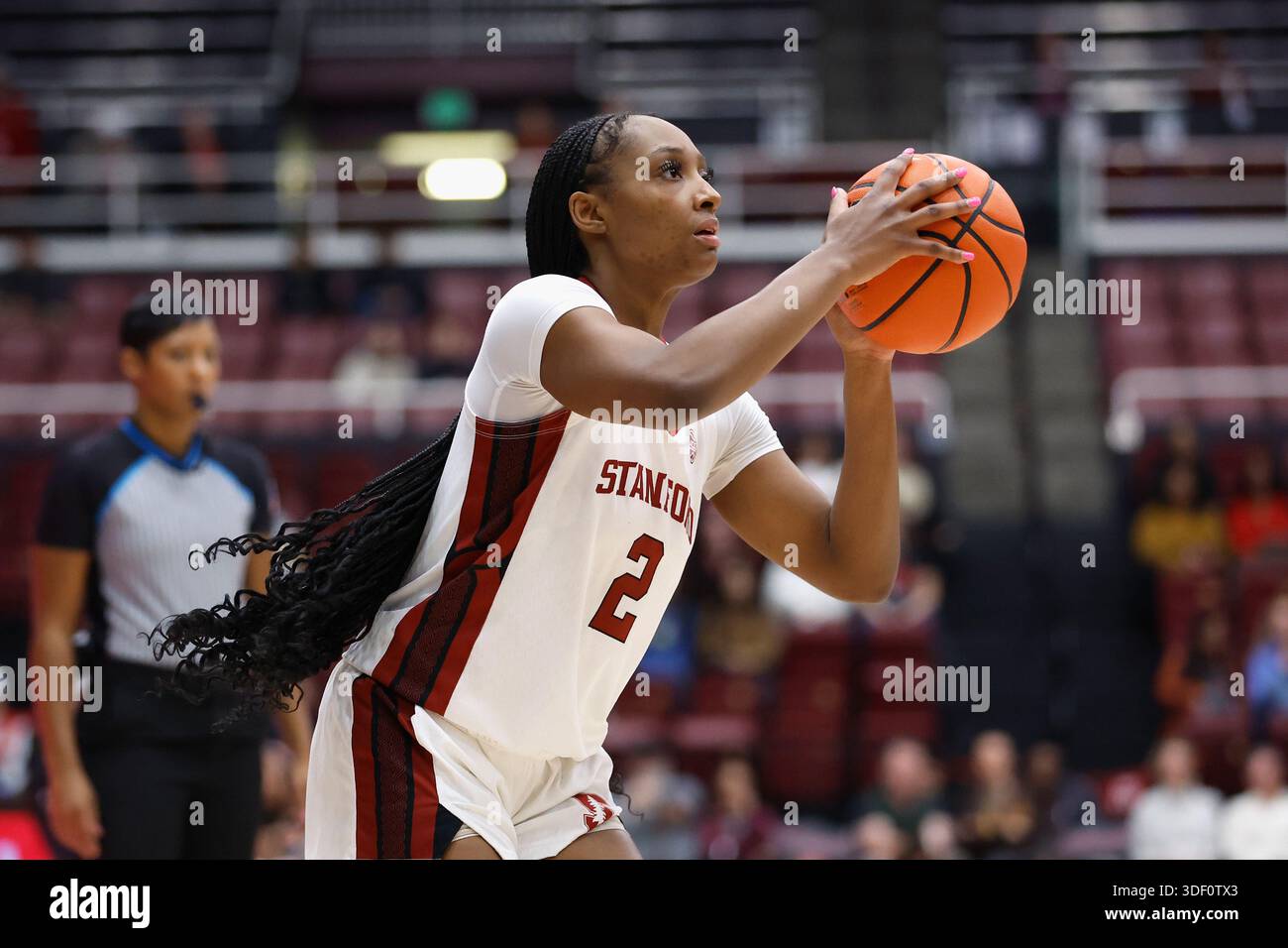 Stanford guard Hailee Swain (2) shoots the ball during an NCAA ...
