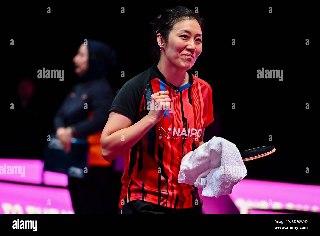 (260110) -- DOHA, Jan. 10, 2026 (Xinhua) -- Han Ying of Germany ...