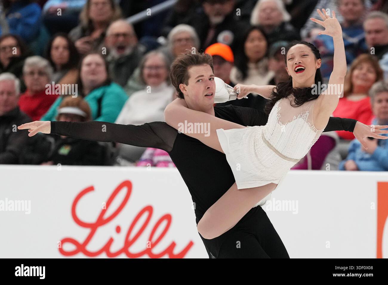 Chelsea Liu and Ryan Bedard compete during the pairs free skating ...