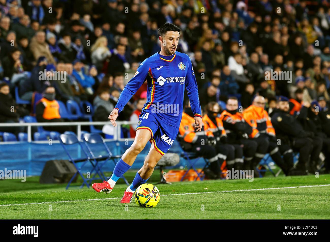 Getafe, Spain. 9th Jan, 2026. Javi Munoz (Getafe) Football/Soccer ...