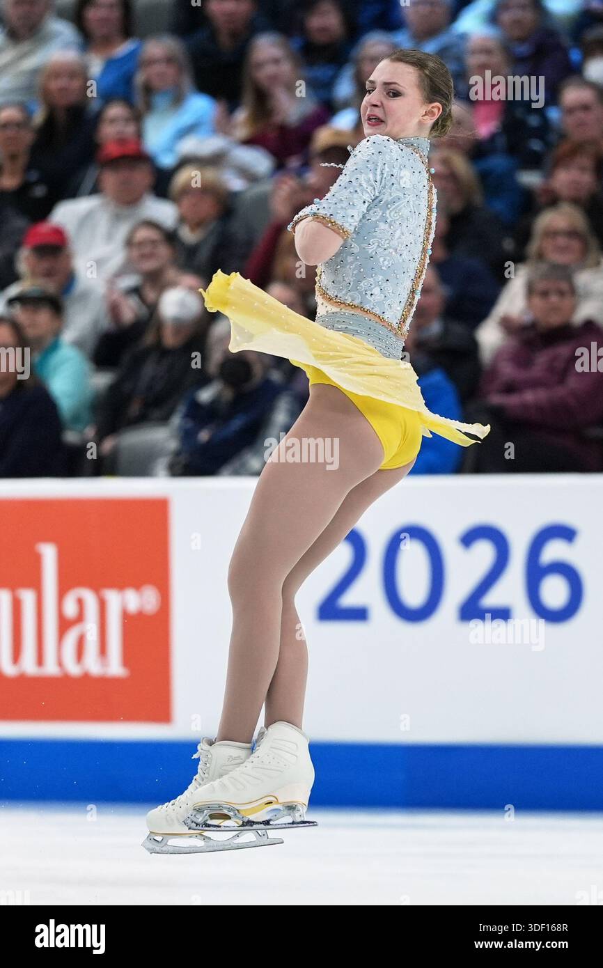 Sarah Everhardt competes during the women's free skating competition at ...